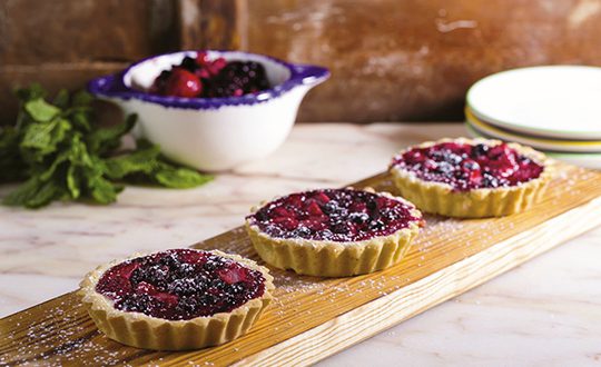 Tartelettes aux fruits rouges | A Vos Assiettes, Recettes de cuisine ...