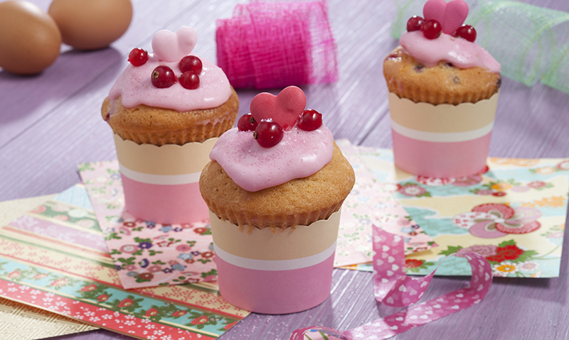 Cupcakes aux fruits rouges et barbe à papa | A Vos Assiettes