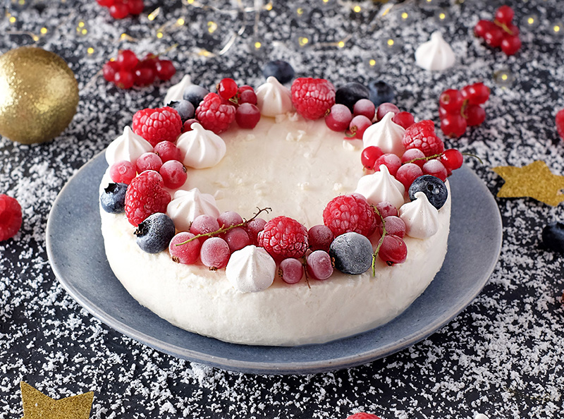 Vacherin au fromage blanc et aux fruits rouges les 300&Bio | A Vos ...