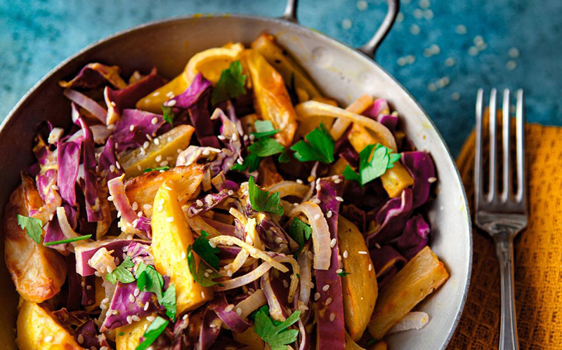 Étouffée de chou rouge et pommes de terre | A Vos Assiettes